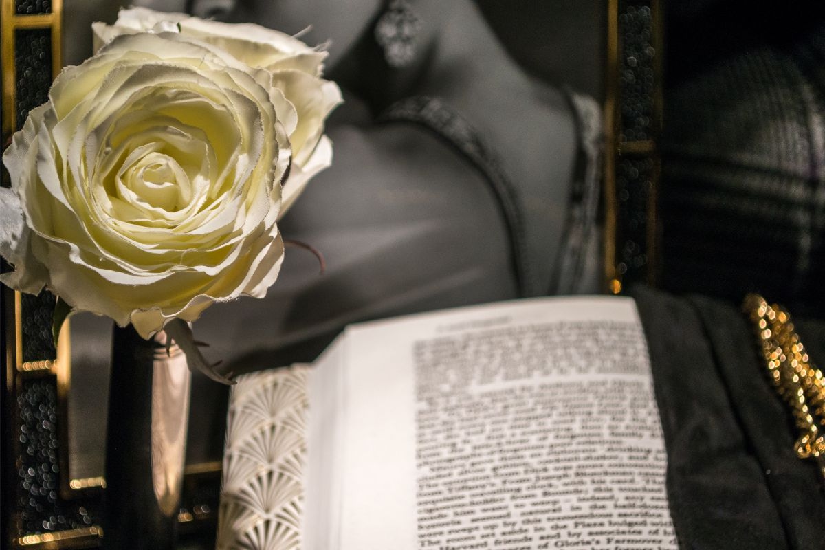 7 Beautifully Cheesy Romance Novels To Read Next - My Romance Reads